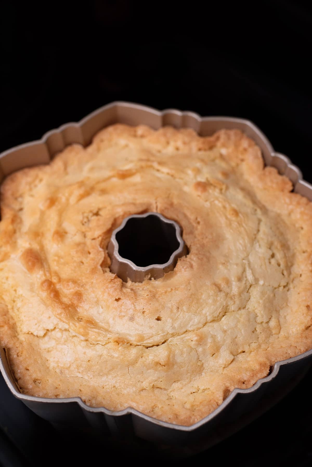 Aunt Sue's Famous Pound Cake Recipe | Southern Plate