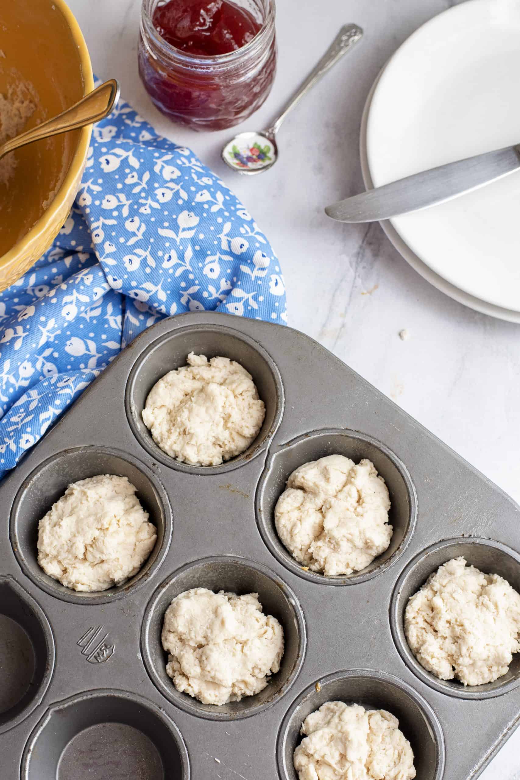 Mayonnaise Rolls (Quick Dinner Roll Recipe) - Southern Plate