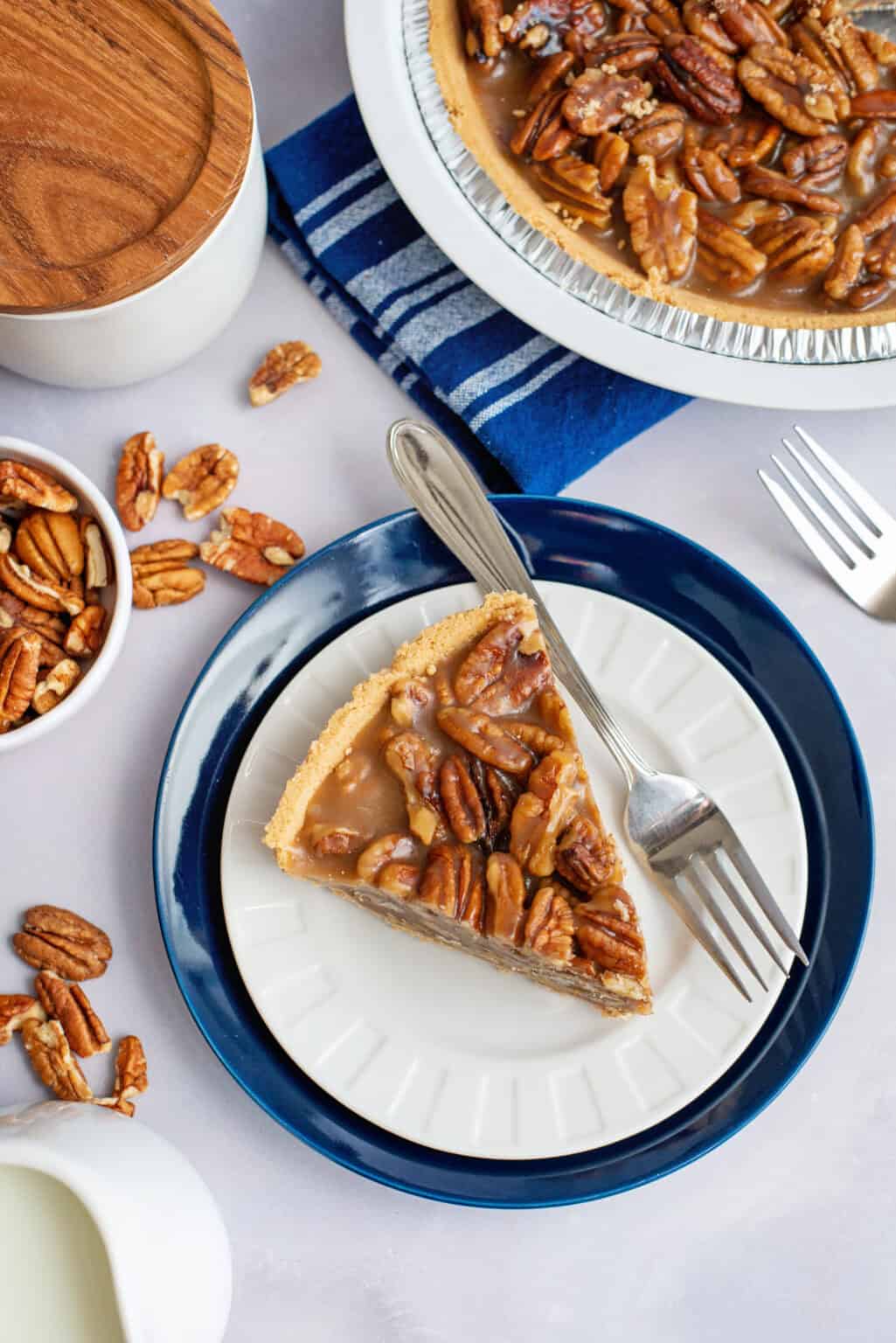 Maple Pecan Pie Recipe - Southern Plate