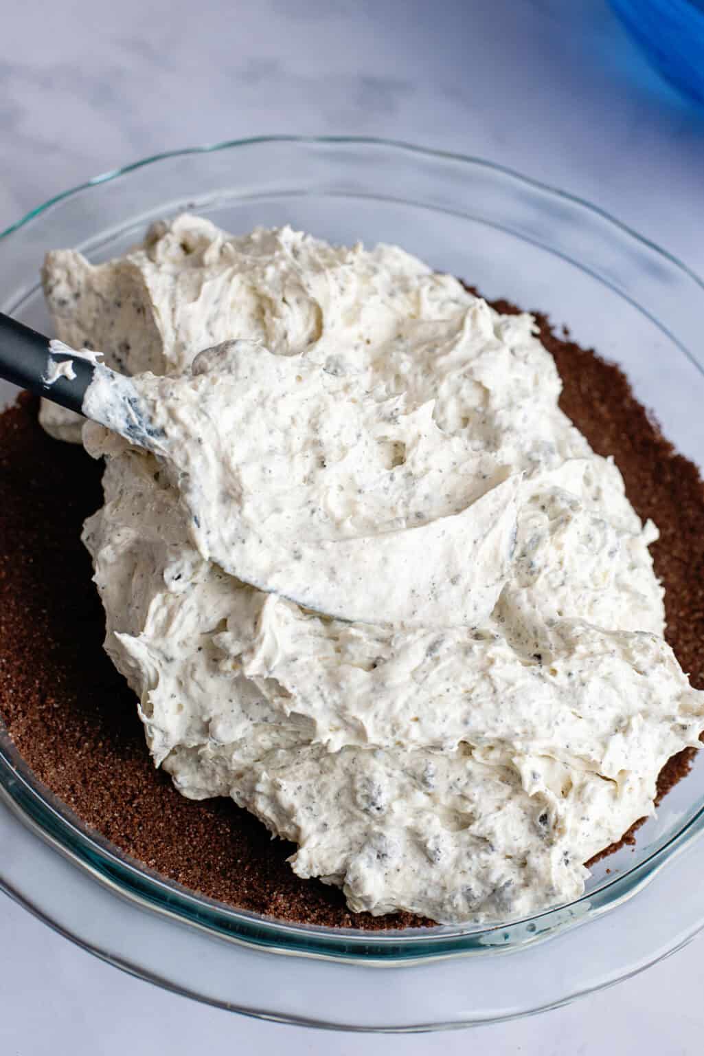 No-Bake Oreo Cheesecake Pie with Chocolate Graham Crust - Southern Plate